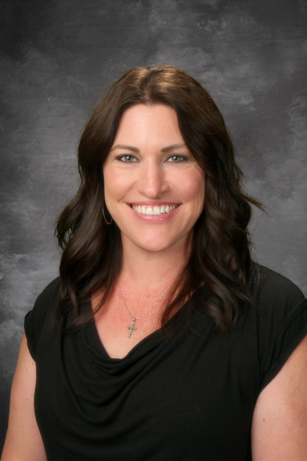 Staff of the Month Highlight- Mrs. Ellis – The Bishop Kelly Newspaper